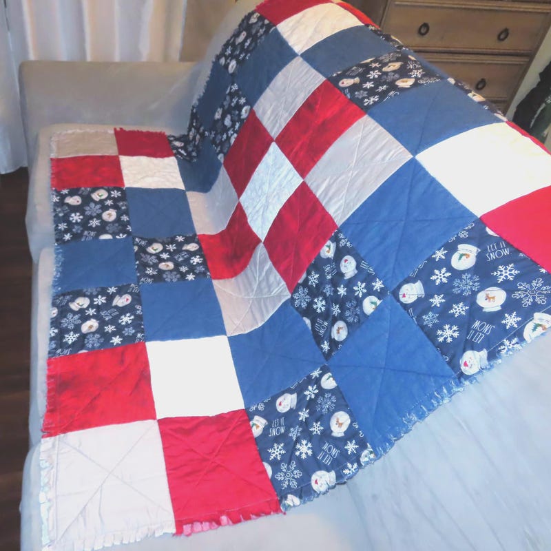 Blue Snowman Lap Quilt - Etsy