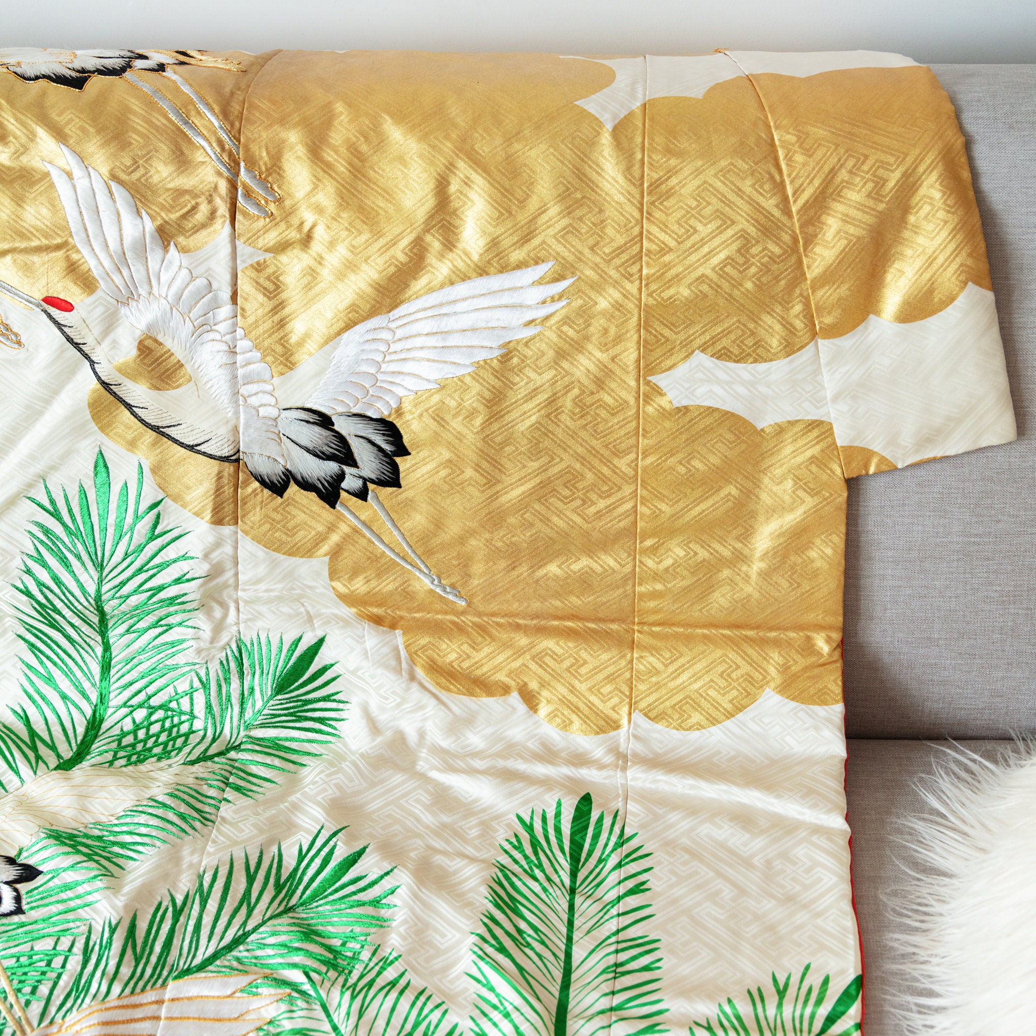 Wedding Kimono Throw, Vintage Japanese Silk Quilt, Cream Gold Uchikake ...