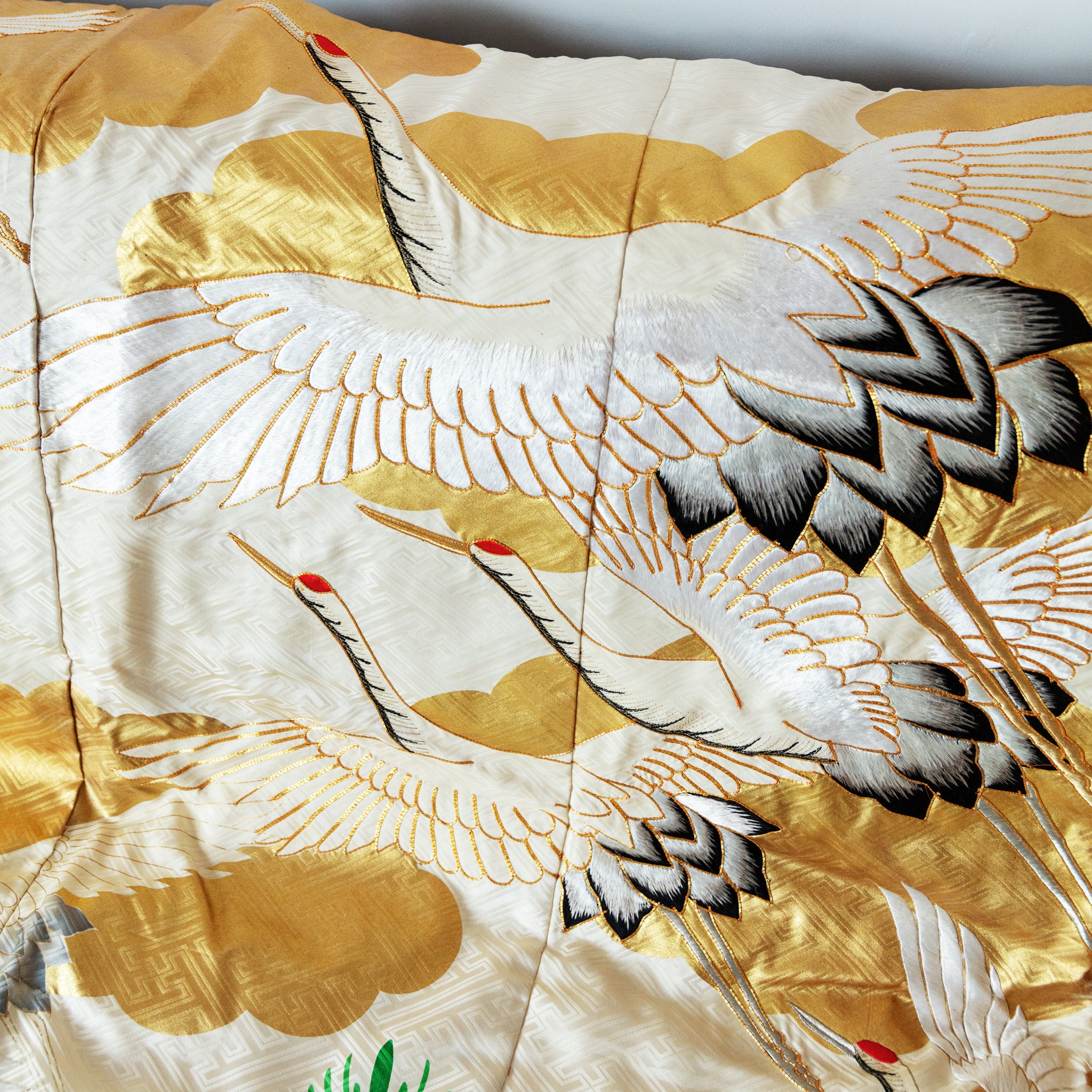 Wedding Kimono Throw, Vintage Japanese Silk Quilt, Cream Gold Uchikake ...