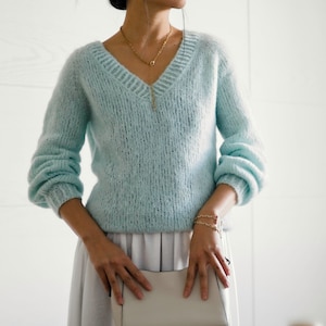 Beginner Friendly Top Down Sweater Knitting Pattern PDF: CP05 V-neck ...
