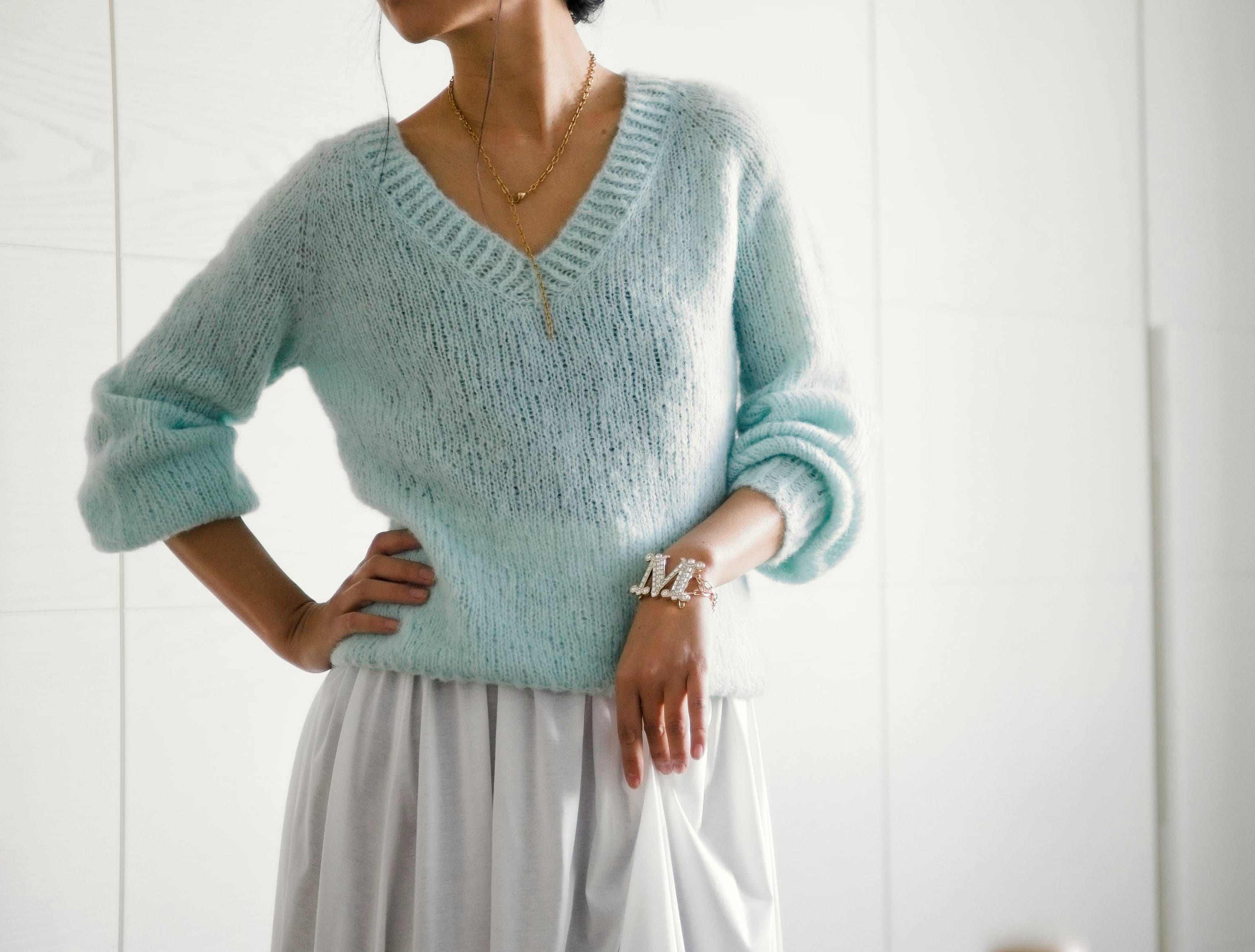 Beginner Friendly Top Down Sweater Knitting Pattern PDF: CP05 V-neck ...