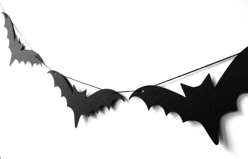 Halloween Bat Garland Bunting Party Decor October Birthday - Etsy