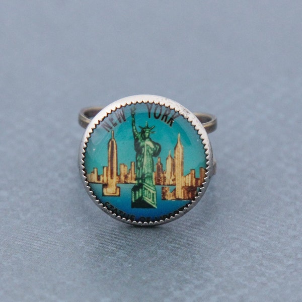 Statue of Liberty Button - Etsy