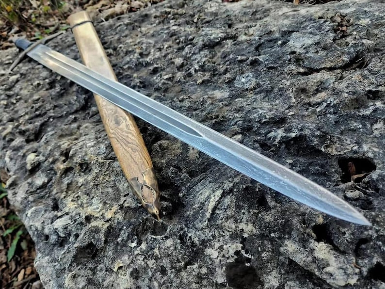 Hand Forged Glamdring the Legendry Sword of Gandalf From the Lord of ...