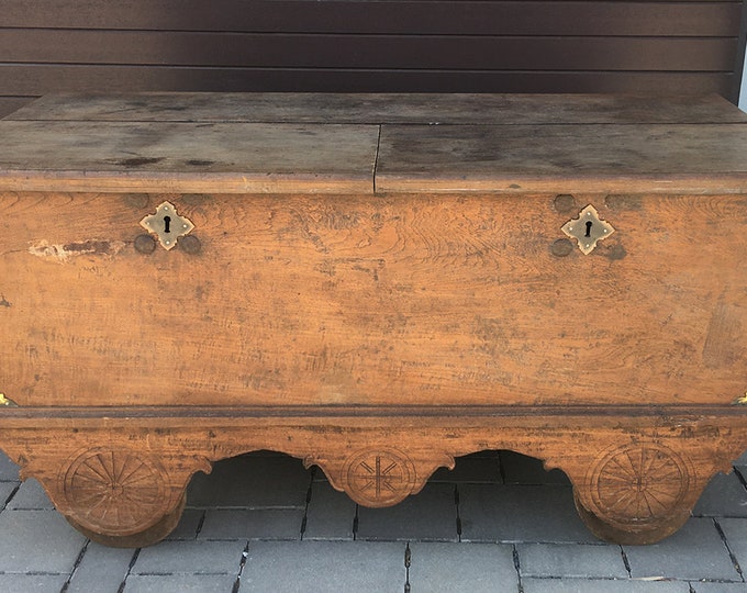 Vintage Indonesian Wooden Dowry Chest Trunk Storage Jodang Teak Wood ...