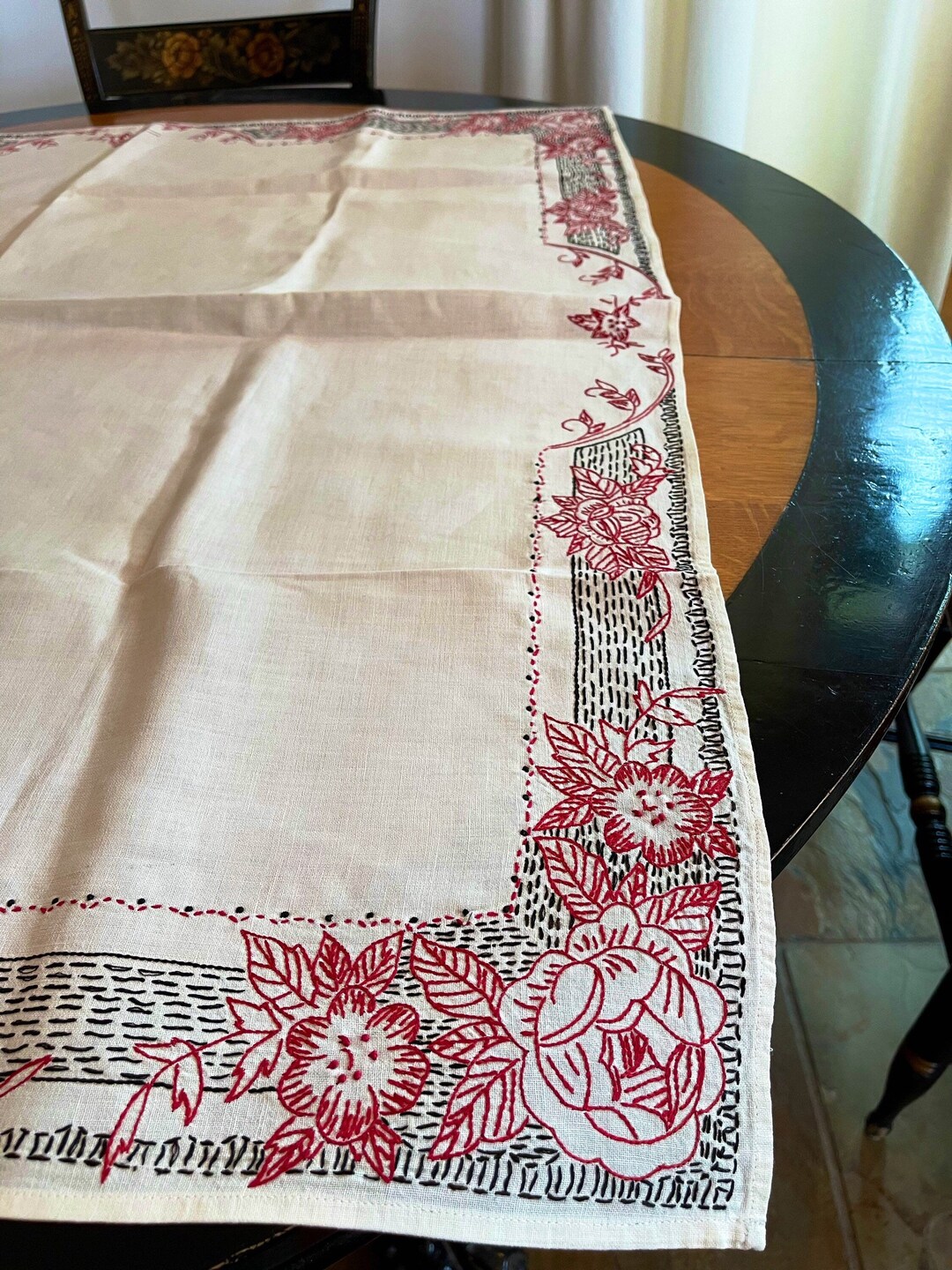 1920s Tablecloth Unused Hand Embroidered Red and Black Flowers - Etsy