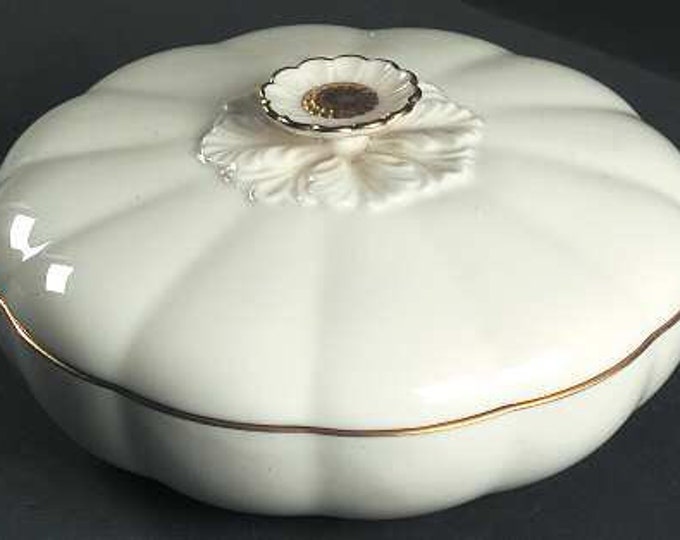 VINTAGE Lenox China Large Candy Box in Primrose Collection - Etsy