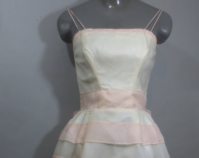 Vintage 1960's Prom Dress, Strapless, Bones in Bodice, Mid Back Metal ...