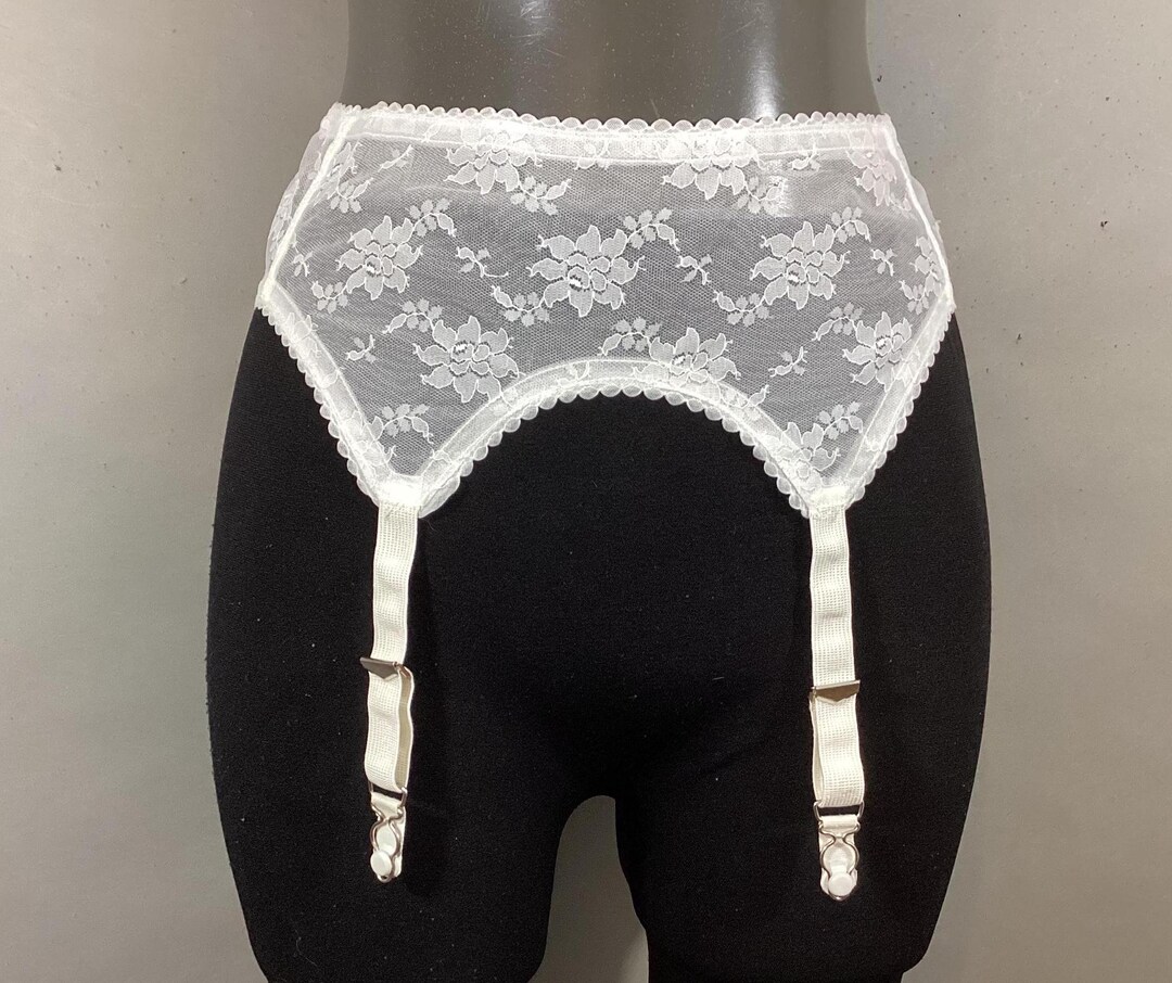 Vintage 1960's Garter Belt, SIMONE Label, Hook N Eye Closure in Back ...