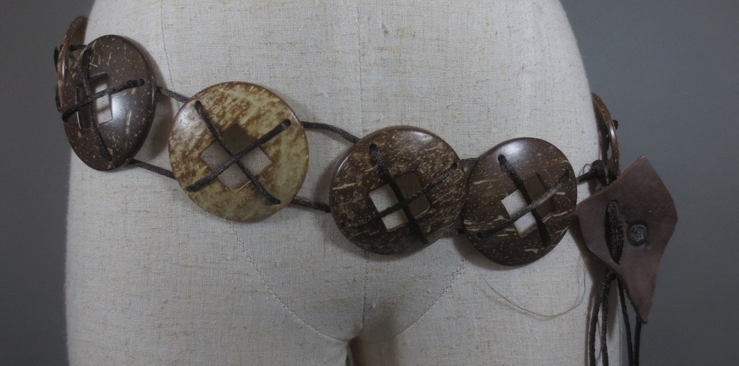 Vintage Coconut Shell Concho Belt, Round 2 1/4 Conchos, Laced Together ...