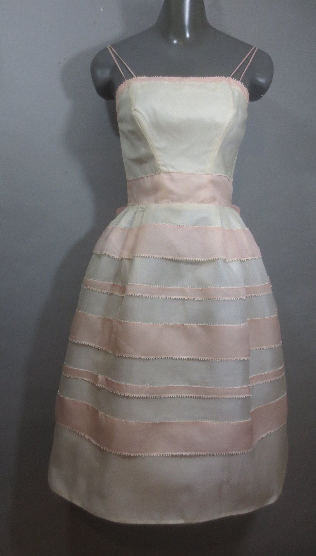 Vintage 1960's Prom Dress, Strapless, Bones in Bodice, Mid Back Metal ...