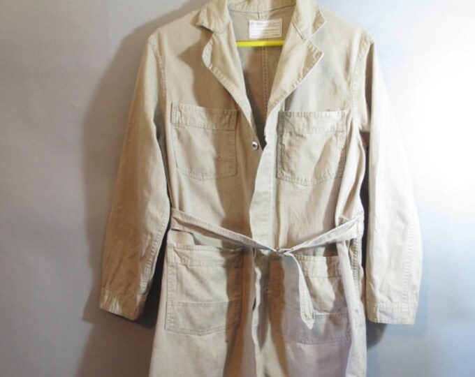 1950's Mechanics Lab Coat, Button Front, Self Belt, Pockets, Back Slit ...