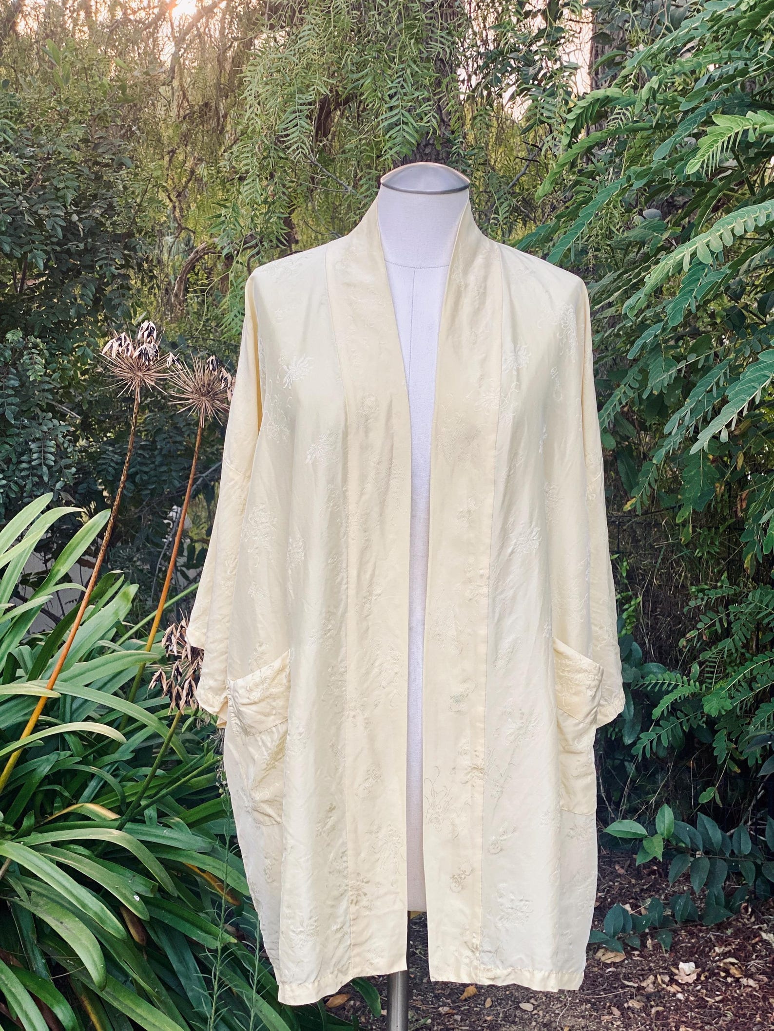 Vintage Butter Yellow Silk Robe by Longevity - Etsy
