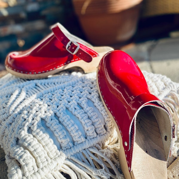 Red Clogs - Etsy