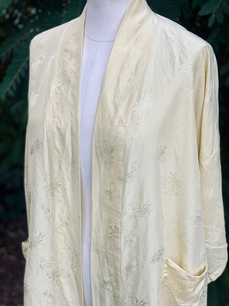 Vintage Butter Yellow Silk Robe by Longevity - Etsy