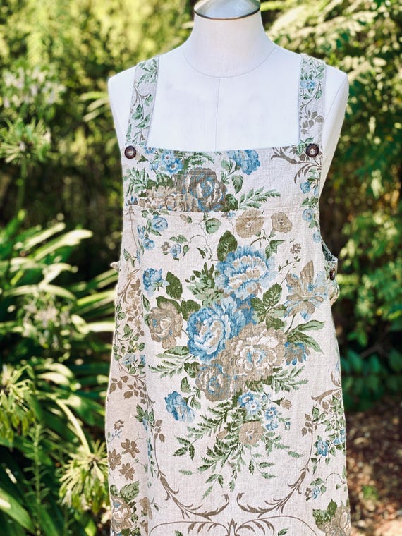 1980’s Cottage Core Floral Linen Maxi Dress - Gem