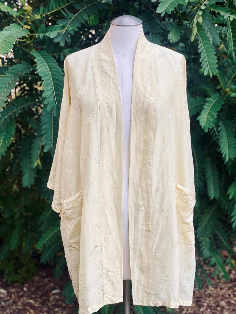 Vintage Butter Yellow Silk Robe by Longevity - Etsy