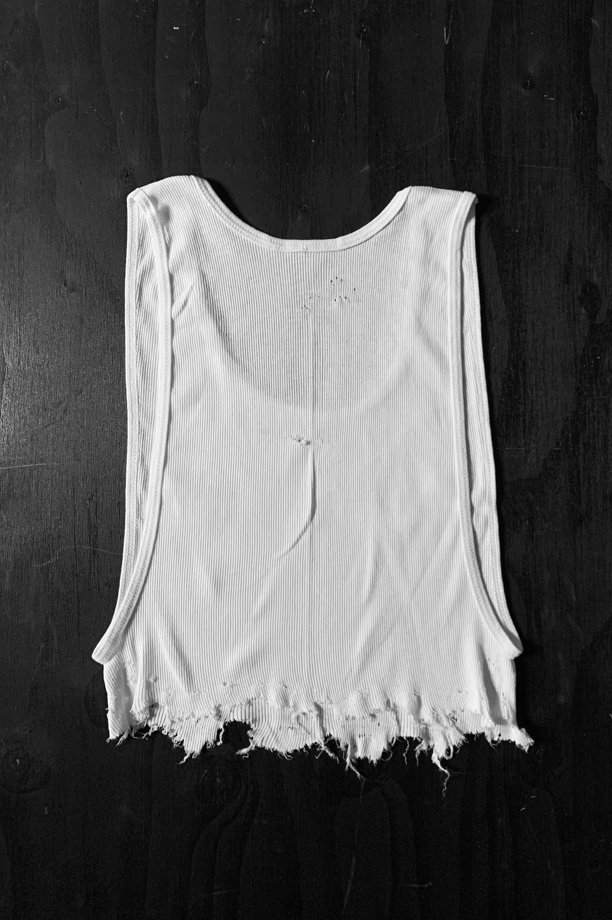 PUNK ROCK Lies White Ribbed Distressed Cut off Underboob Crop Tank Top ...