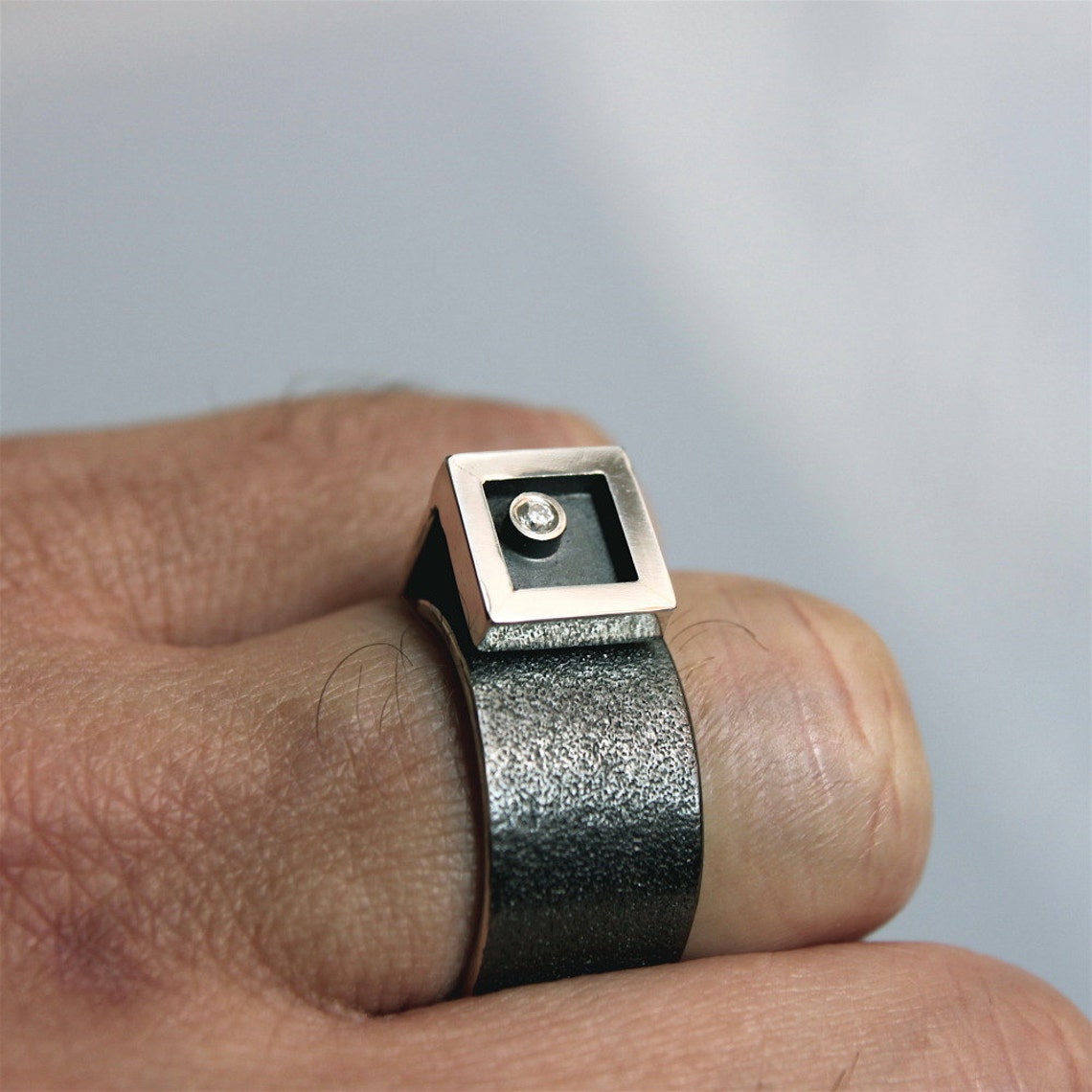 Contemporary Ring "morningstar" in Oxidated Silver With Diamond - Etsy