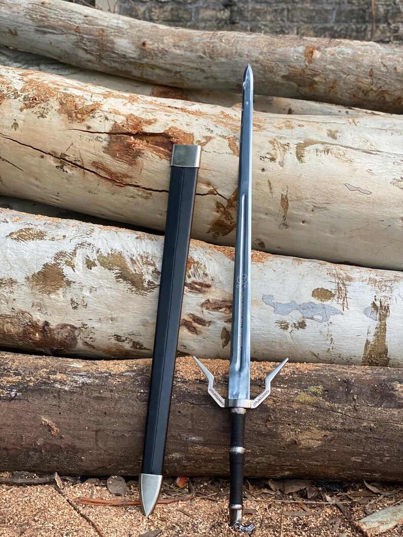 Witcher Sword Set: Steel Replicas - Geralt of Rivia - Cosplay ...
