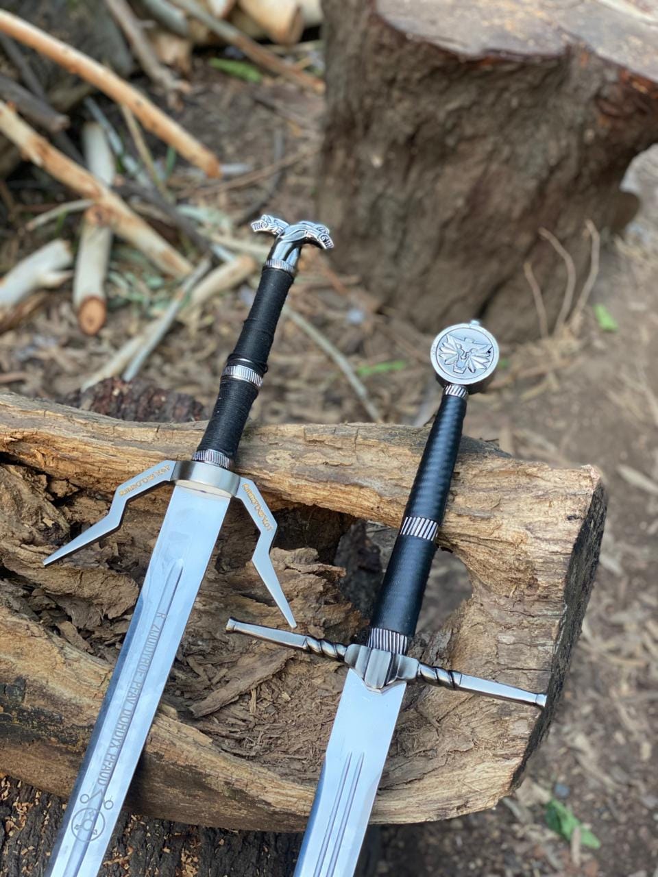 Witcher Sword Set: Steel Replicas - Geralt of Rivia - Cosplay ...