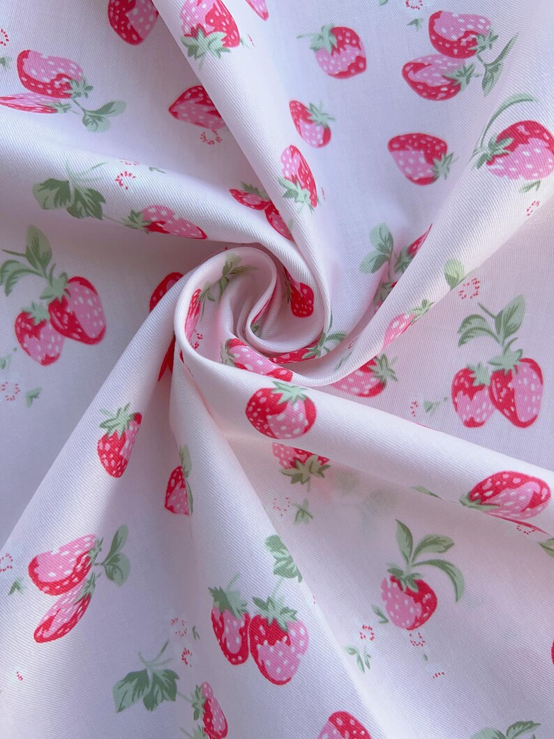Vintage Strawberry Print 100% Cotton Fabric - Floral Fruit Pattern ...