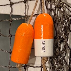 Customizable Wine Cork Buoy Keychain - Etsy