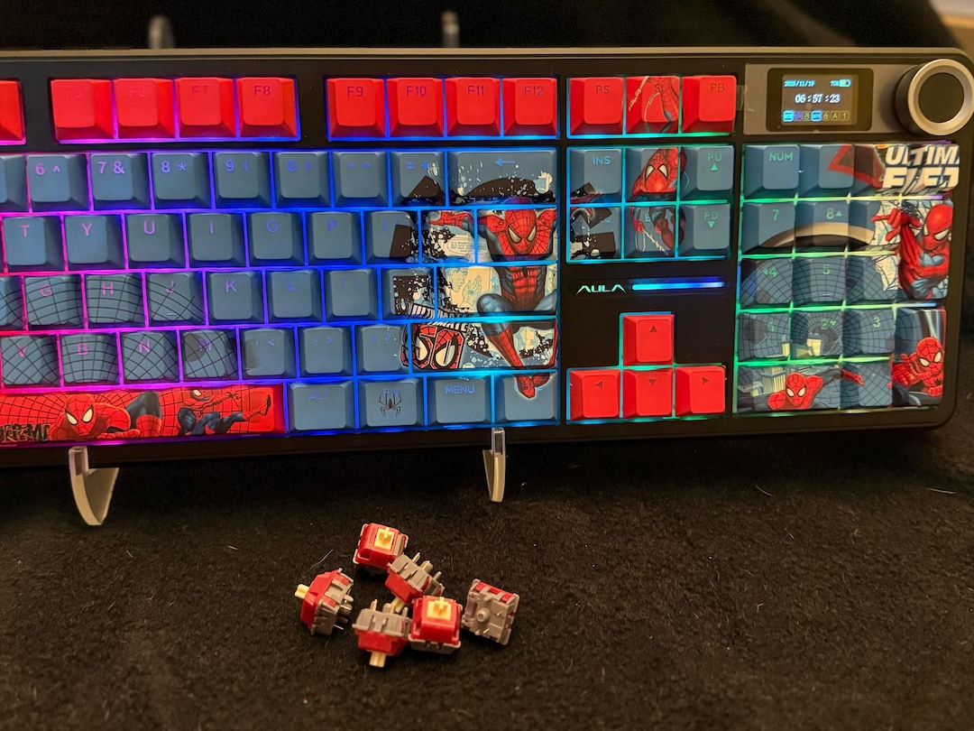 Custom Spider-verse Full-size Mechanical Keyboard – Pre-order | Hand ...