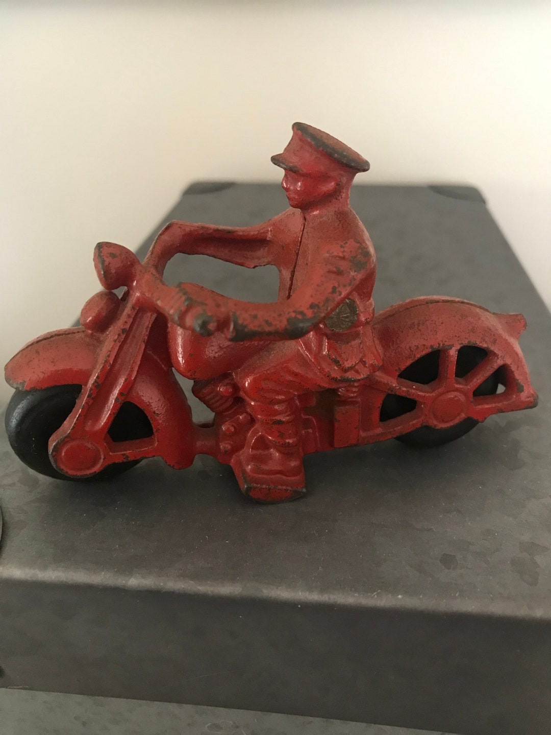 Vintage 1930’s Hubley Cast Iron Red Police Cop Motorcycle Toy - Etsy