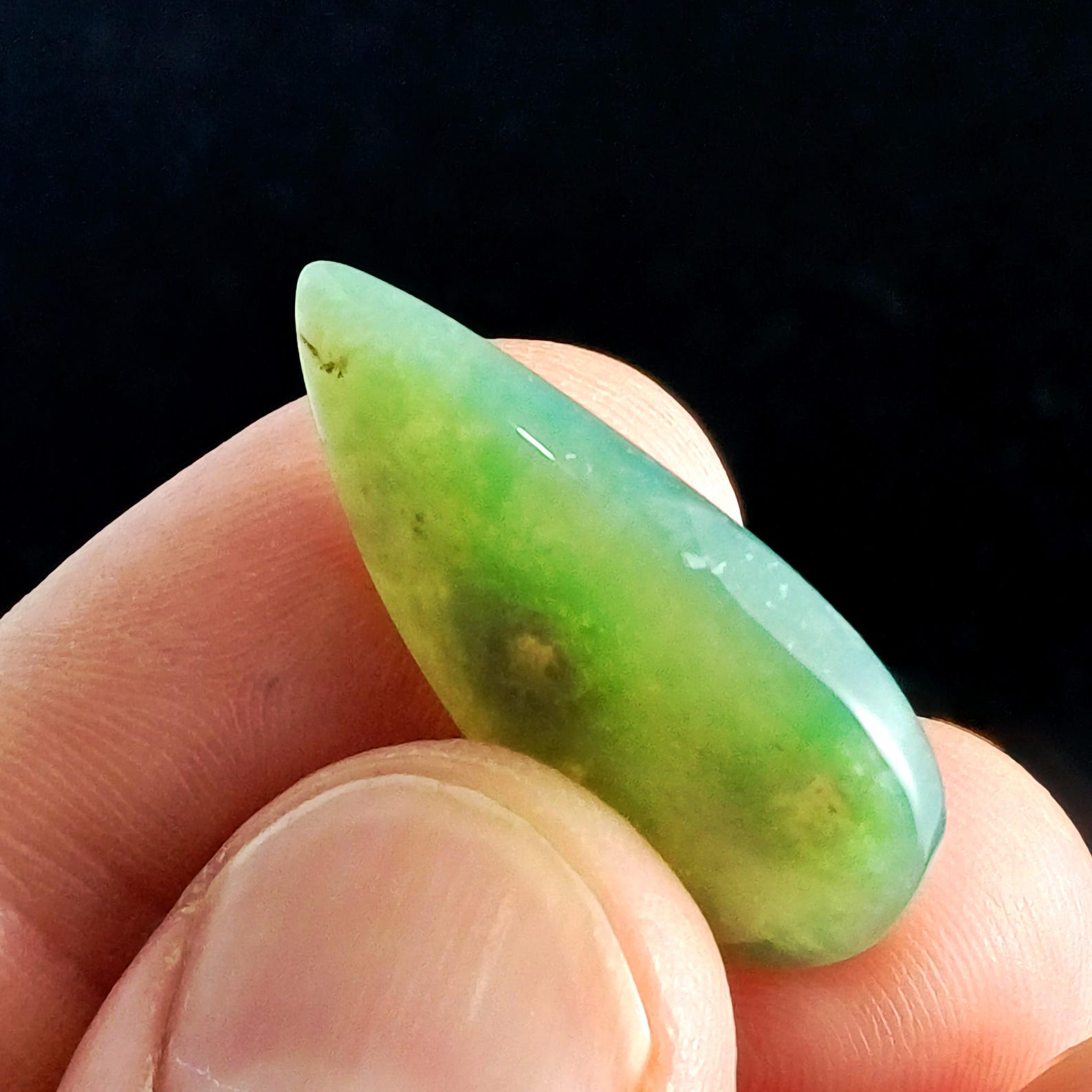 Green Chalcedony Teardrop Cabochon 16.00 X 29.55 Mm 3.50 G | Natural ...