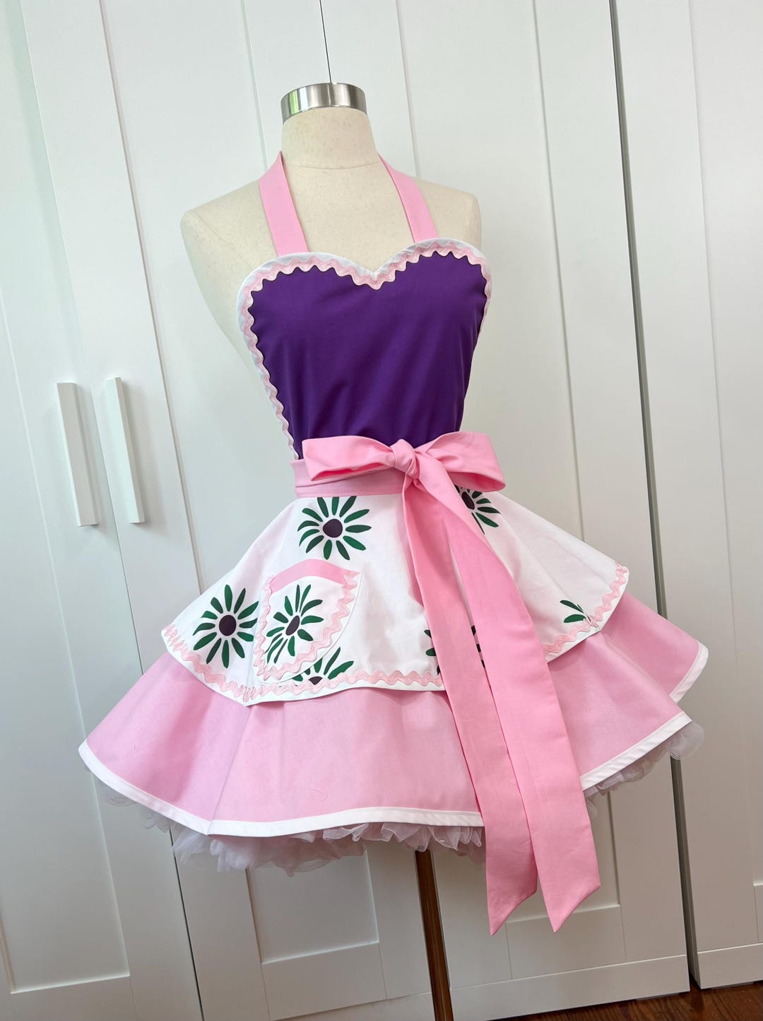 Haunted Mansion Tightrope Walker Apron: Disneybound Retro Costume - Etsy