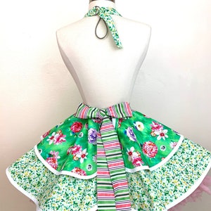 English Garden Party Apron, Woman's Apron, Retro Apron - Etsy