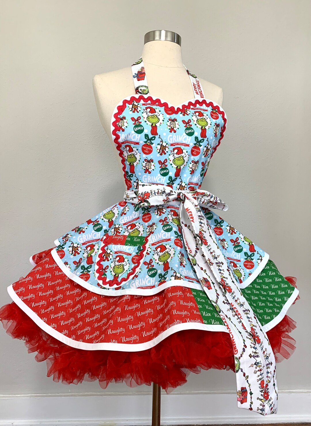 Grinch Apron, Naughty or Nice, Christmas Apron for Women - Etsy
