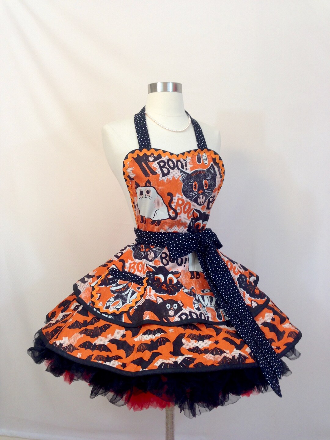 Scaredy Cats Halloween Apron, Pin up Apron Halloween Party Retro Apron ...