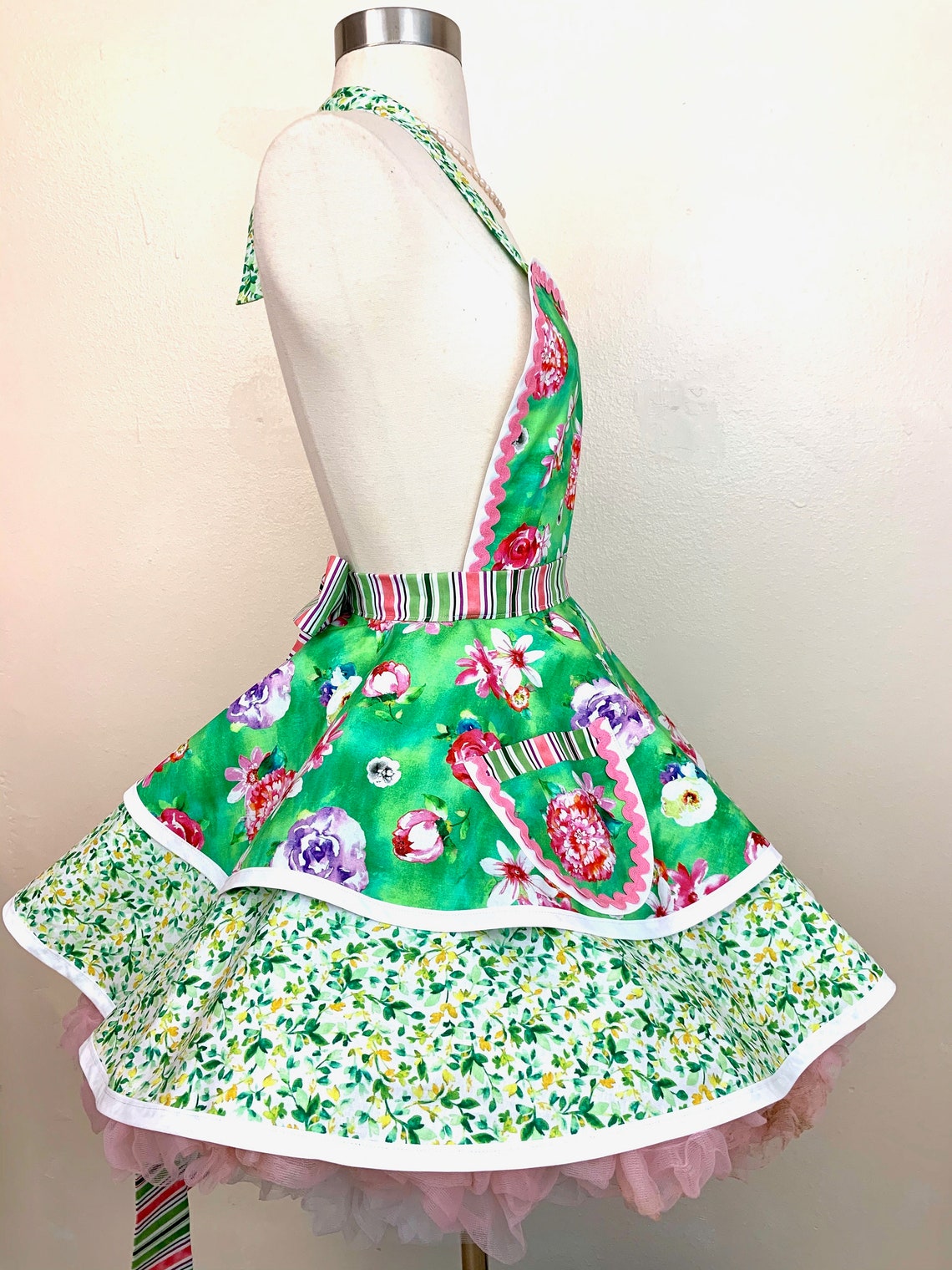 English Garden Party Apron Woman's Apron Retro Apron - Etsy
