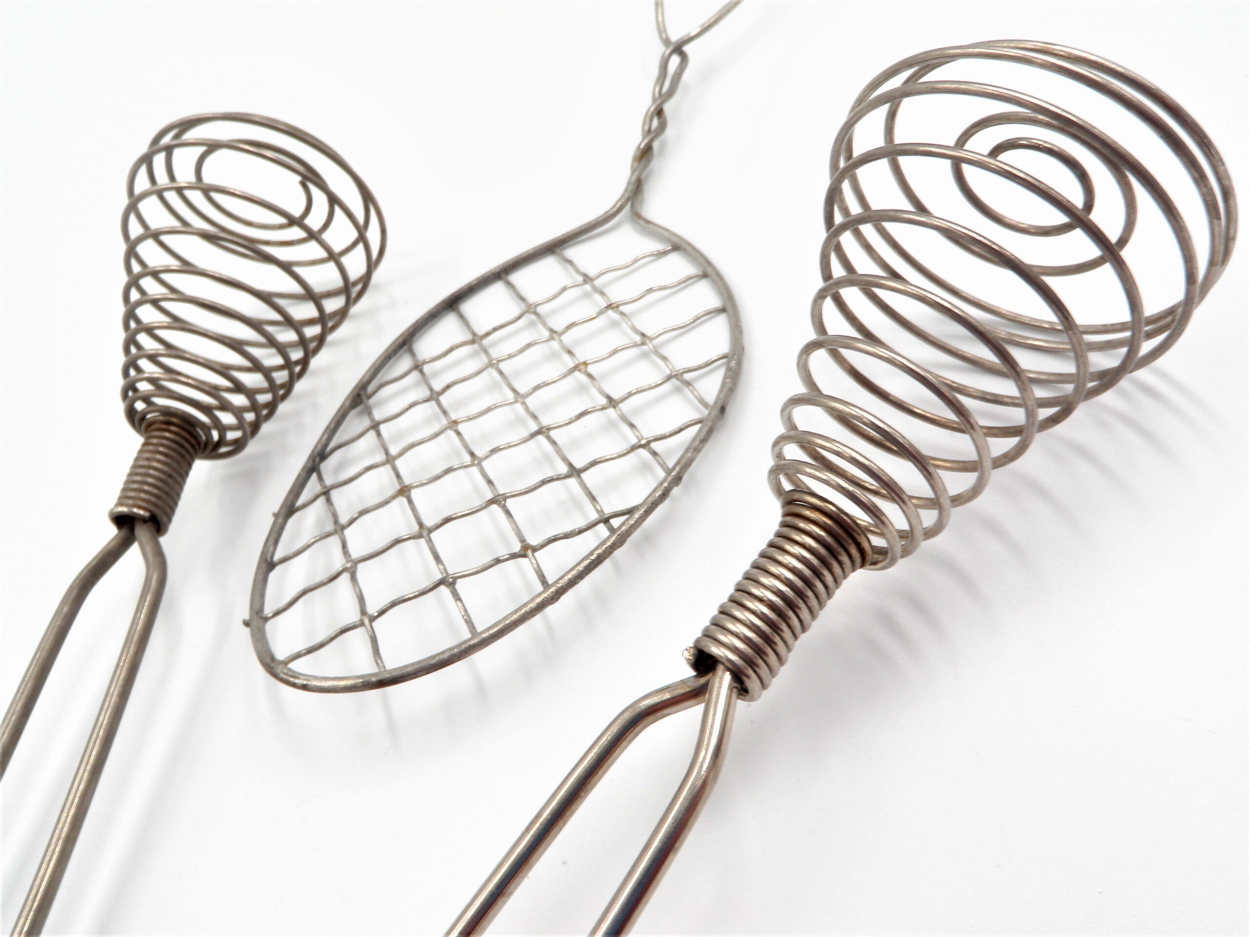 Whisk Spring Coil Wire Wisk USA Rustic Farmhouse Kitchen French Country ...