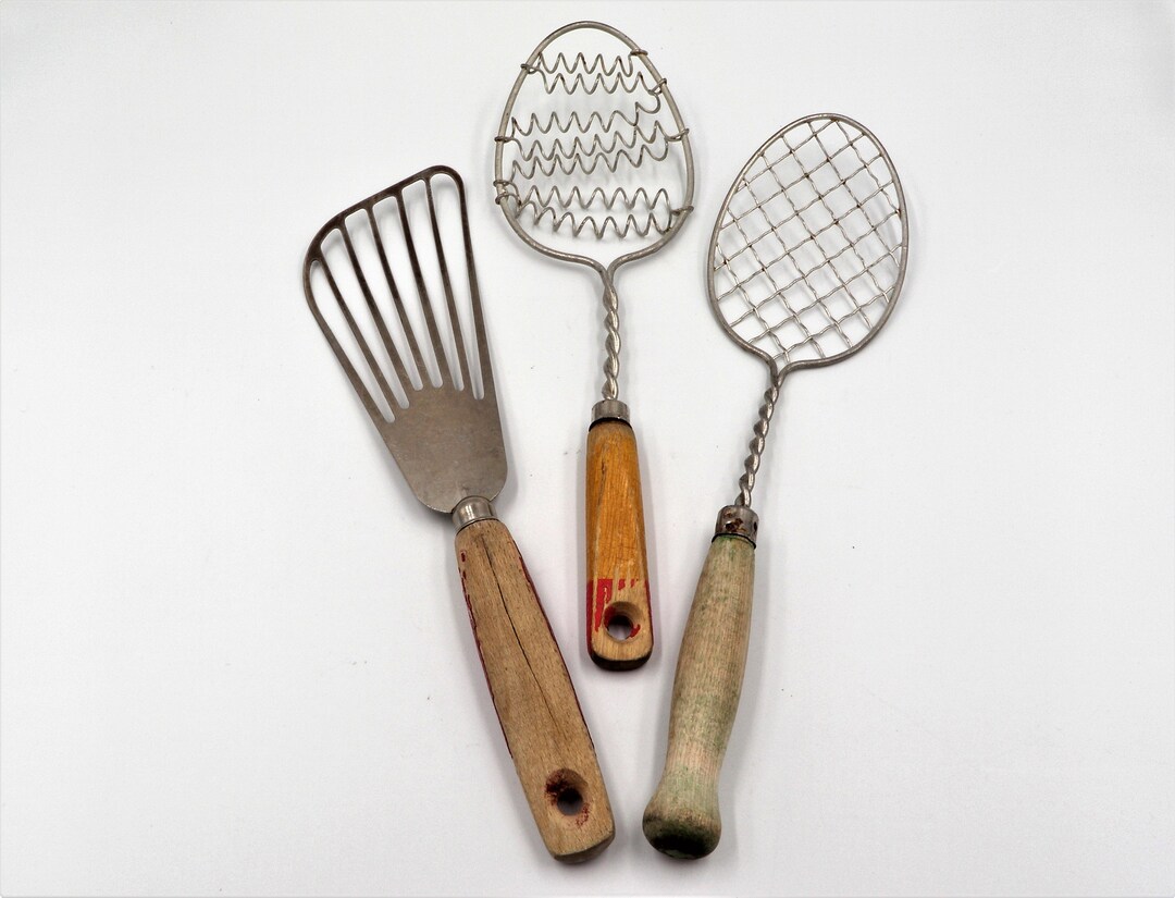 Whisk Twisted Wire Wisk Batter Beater Strainer Lifter Spoon USA Wooden ...