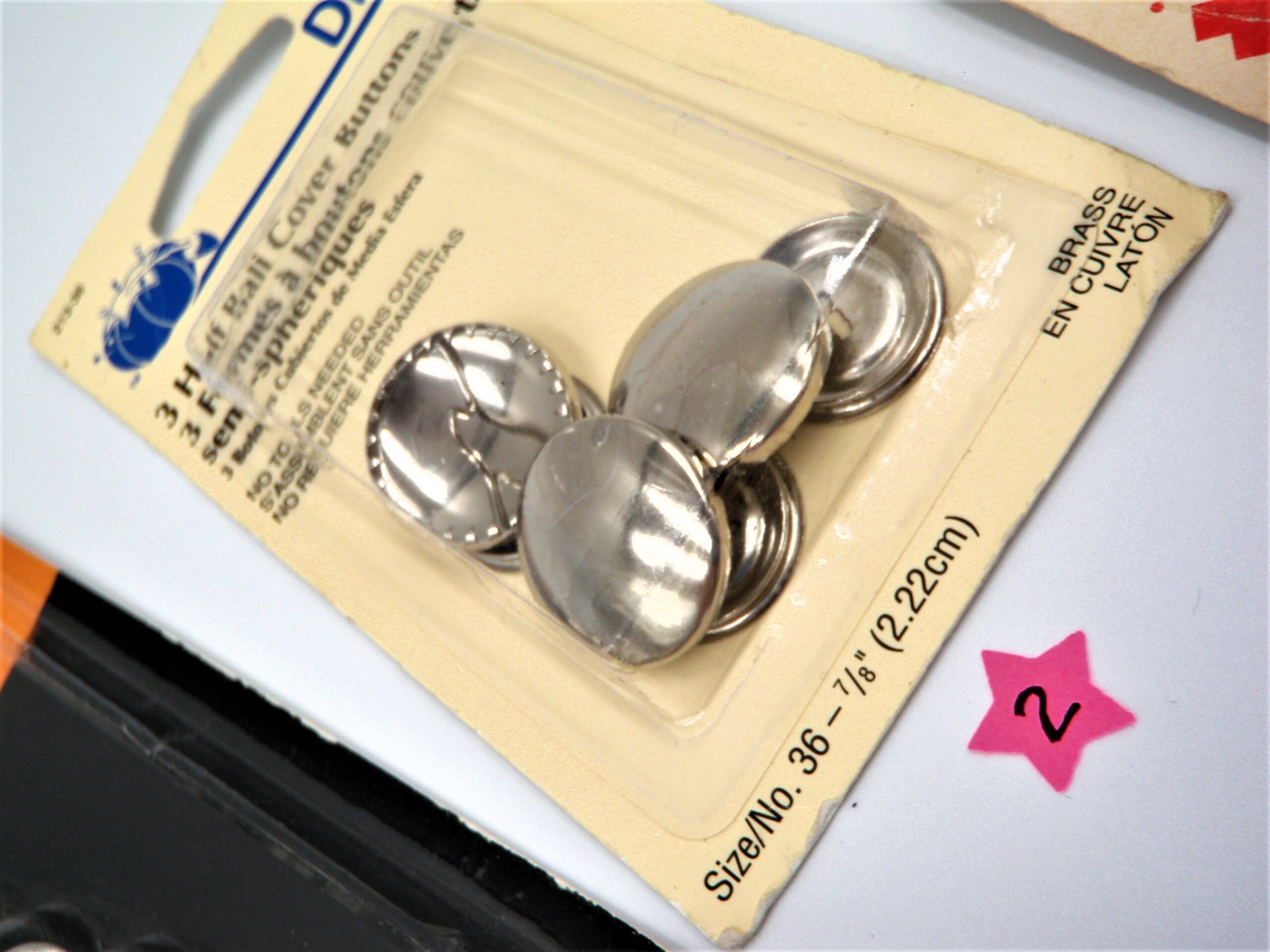 Buttons to Cover Forms to Make Your Own Fabric Covered Buttons Vintage ...