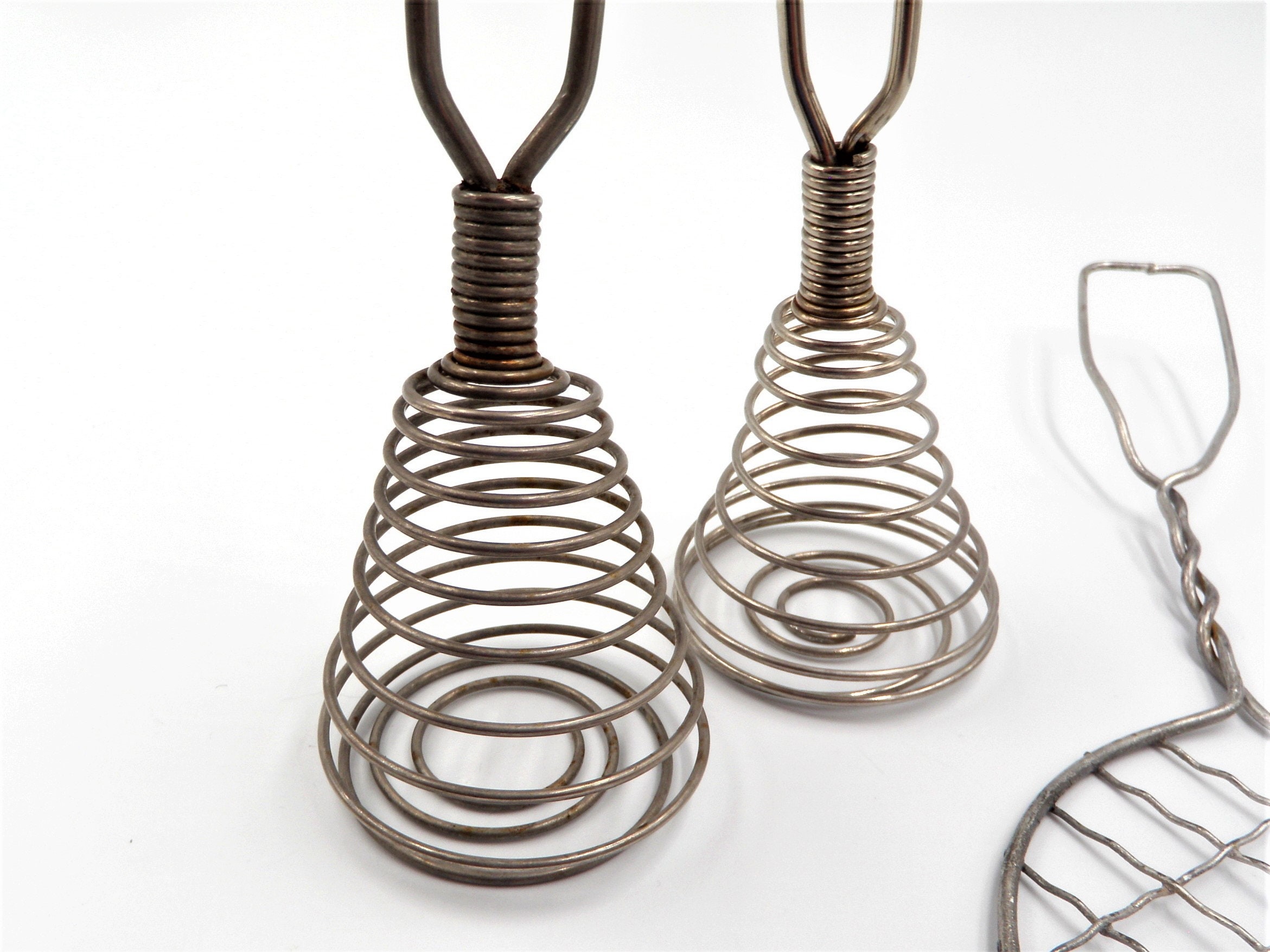 Whisk Spring Coil Wire Wisk USA Rustic Farmhouse Kitchen French Country ...
