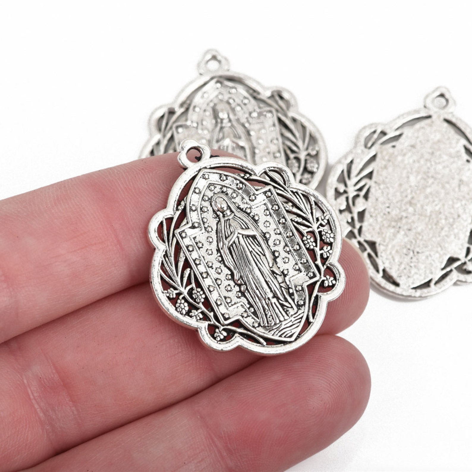 5 Silver Relic Charm Pendants Religious Medal Coin Charms - Etsy