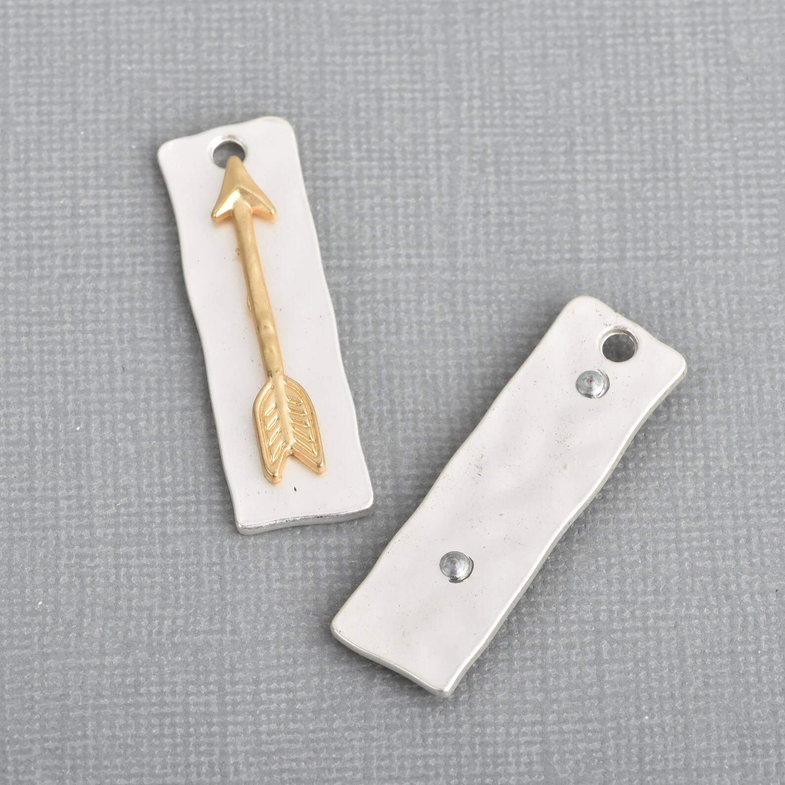 5 ARROW Charms Rectangle MATTE Silver Base With Gold Arrow, Rustic ...