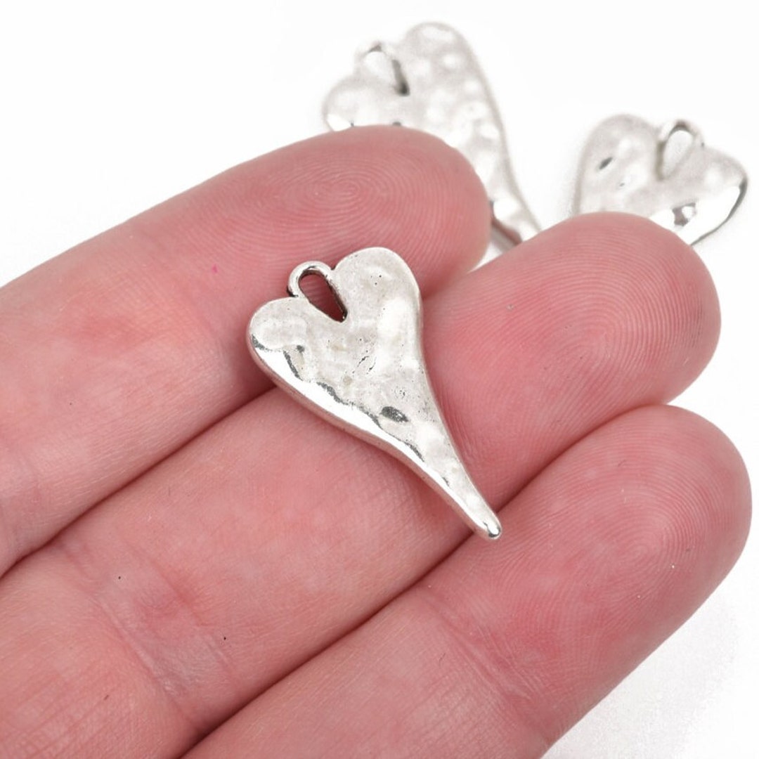 5 HEART Charm Pendants, Hammered Silver Metal, Stylized Elongated Heart ...
