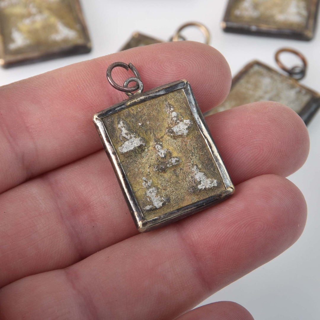 1 THAI BUDDHA Pendant Charm Thai Relic Pewter Chs8366 - Etsy
