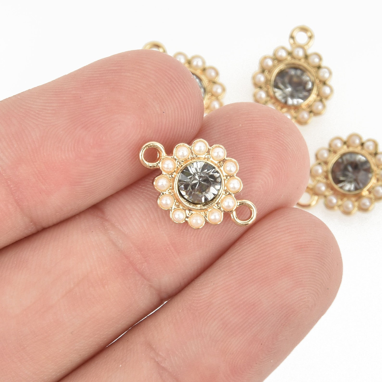 5 Gold Connector Link Charms Round SMOKE GRAY Crystal - Etsy