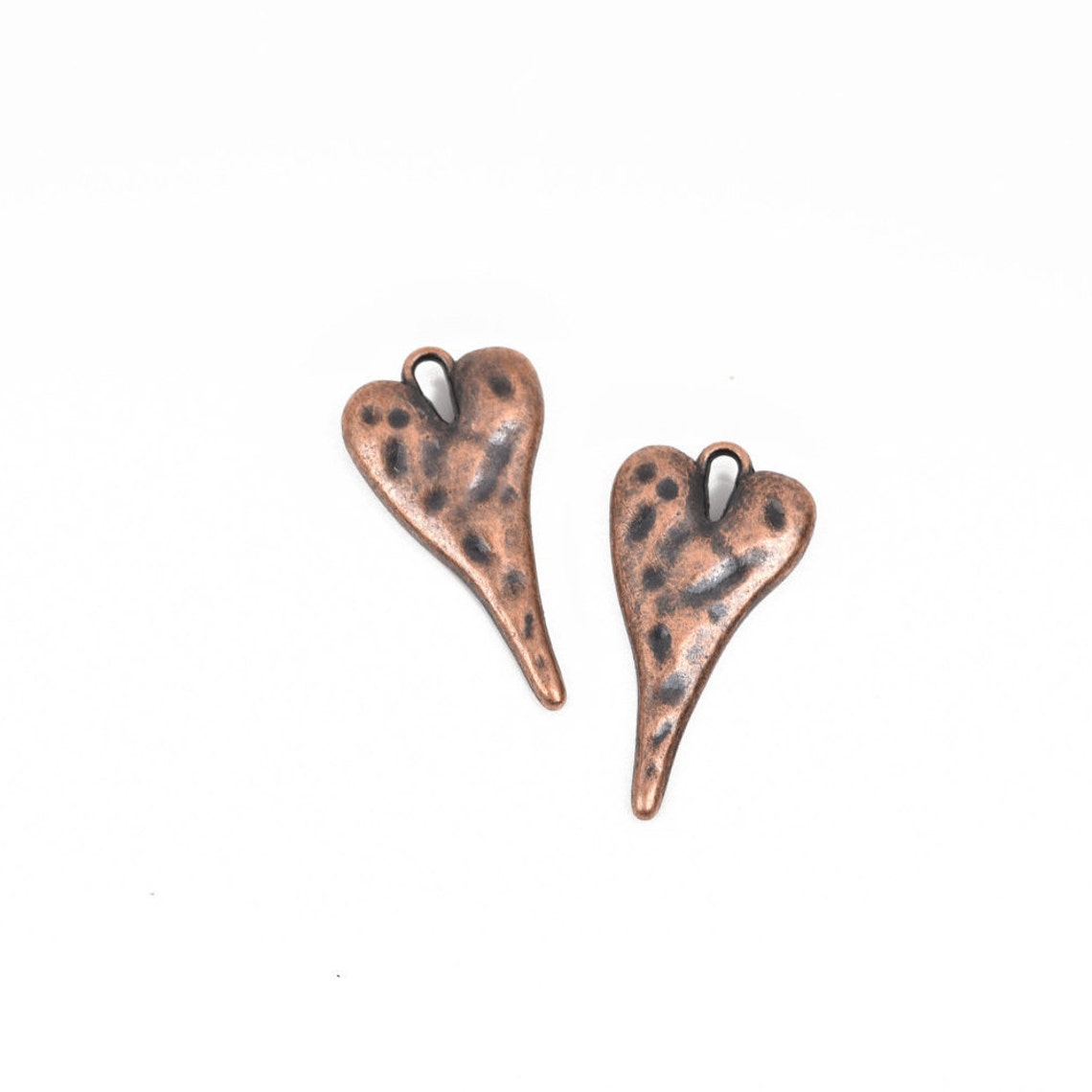 5 HEART Charm Pendants, Hammered Copper Metal, Stylized Elongated Heart ...