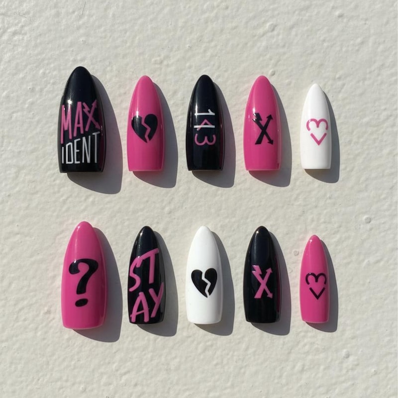 Pink Stray Kids Nails - Etsy