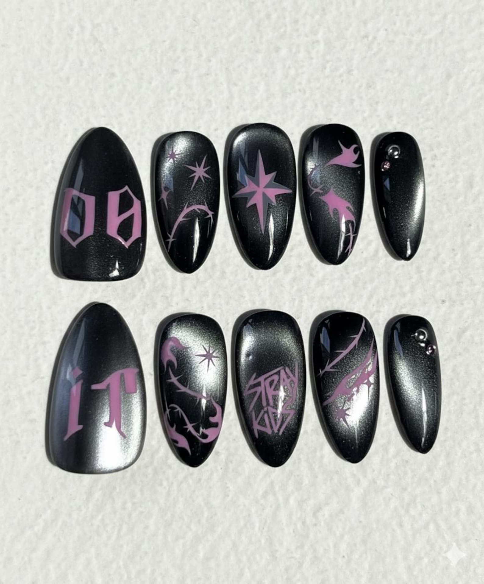 Stray Kids Pink Silver Cat Eye Press on Nails | SKZ Logo Art | Cyber ...