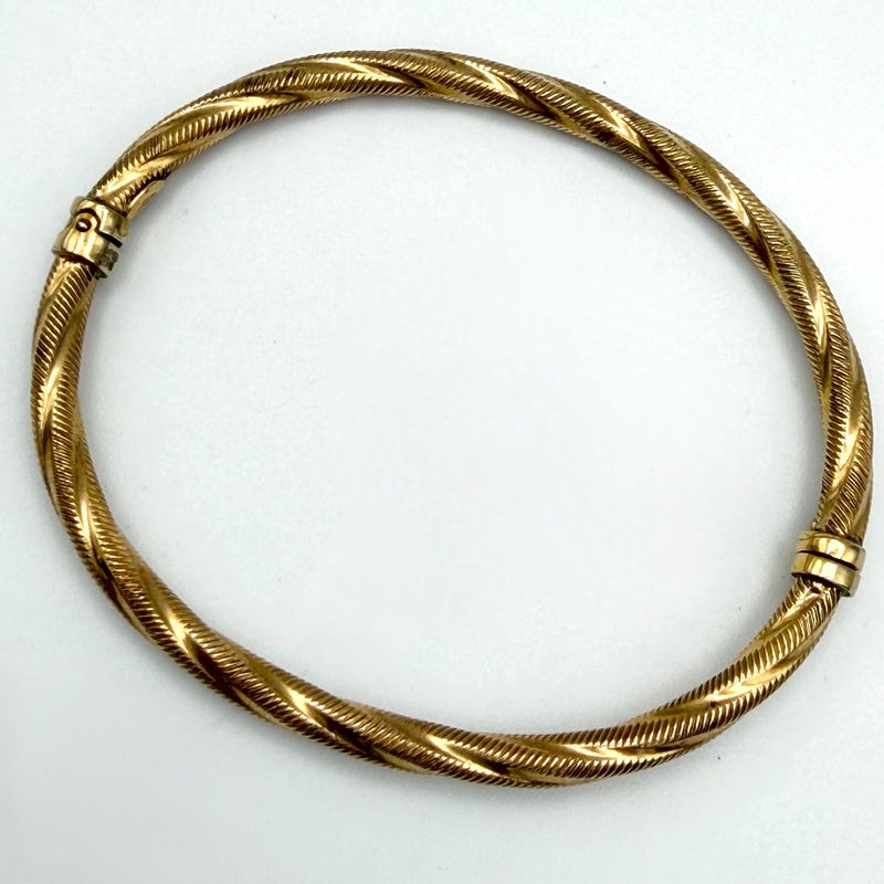 9 Ct Gold Twist Bangle - Etsy