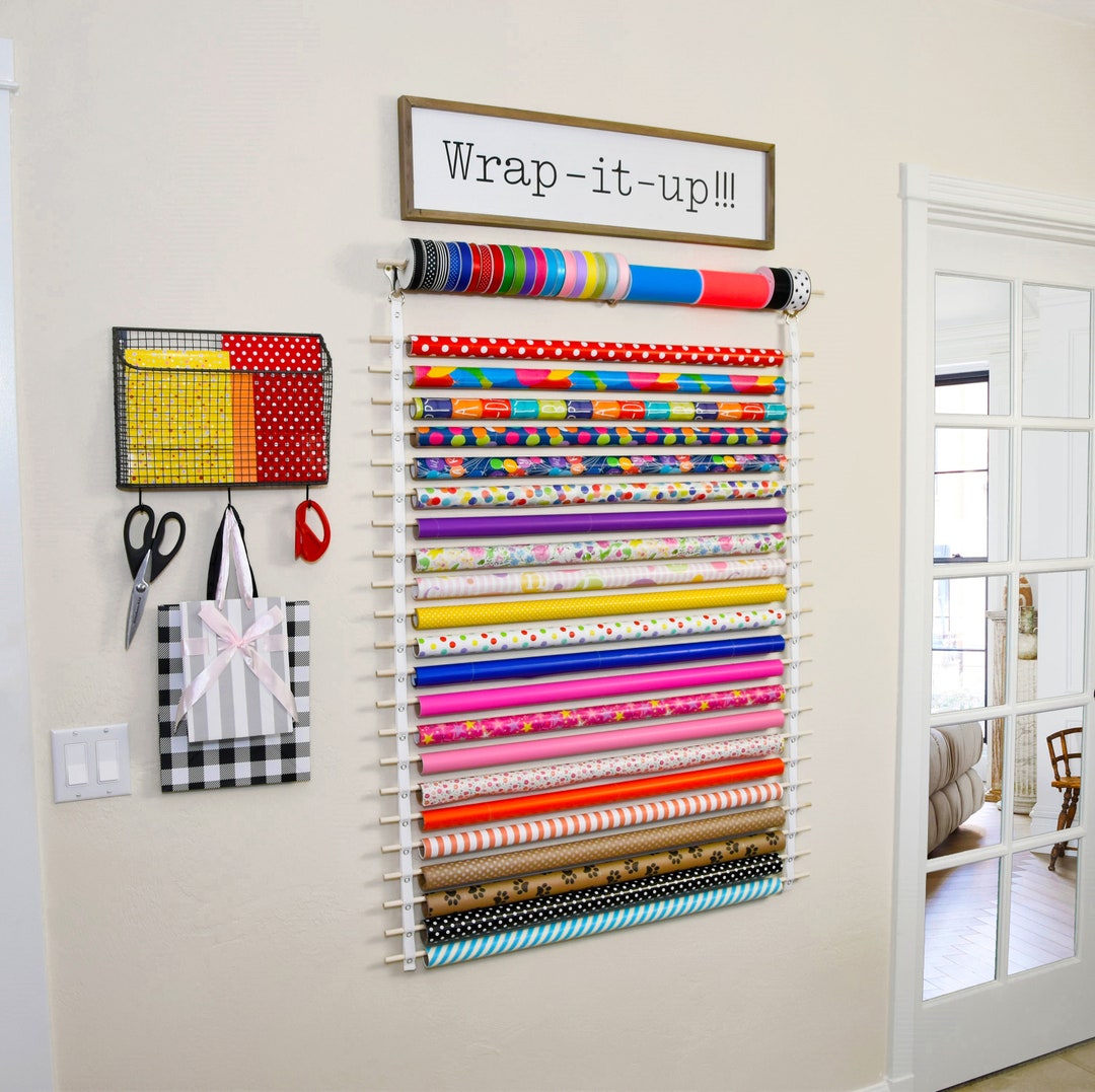 Wrapping paper wall store