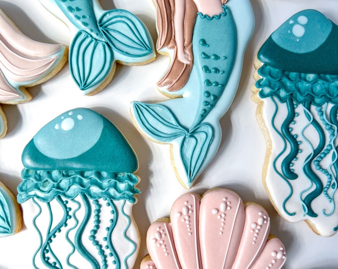 Jellyfish and Shell Cookie Cutter - Etsy